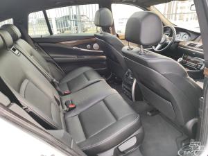 Balts BMW 530 Gran Turismo 2017 Avižieniai, ar dzinēja tilpumu 3.00 L un nobraukumu 318 tūkst. km par 15500 €, foto 12 vietnē AUTOMOTO.COM.LV