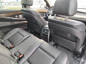 Balts BMW 530 Gran Turismo 2017 Avižieniai, ar dzinēja tilpumu 3.00 L un nobraukumu 318 tūkst. km par 15500 €, foto 13 vietnē AUTOMOTO.COM.LV