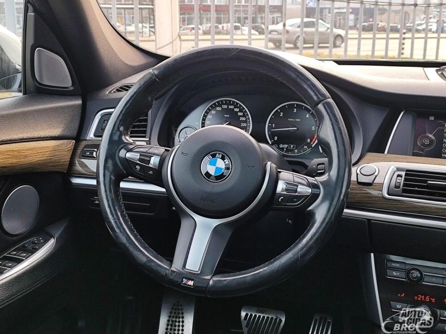 Balts BMW 530 Gran Turismo 2017 Avižieniai, ar dzinēja tilpumu 3.00 L un nobraukumu 318 tūkst. km par 15500 €, foto 24 vietnē AUTOMOTO.COM.LV