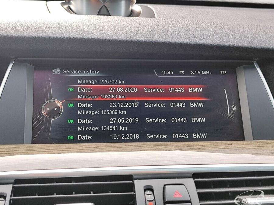 Balts BMW 530 Gran Turismo 2017 Avižieniai, ar dzinēja tilpumu 3.00 L un nobraukumu 318 tūkst. km par 15500 €, foto 37 vietnē AUTOMOTO.COM.LV