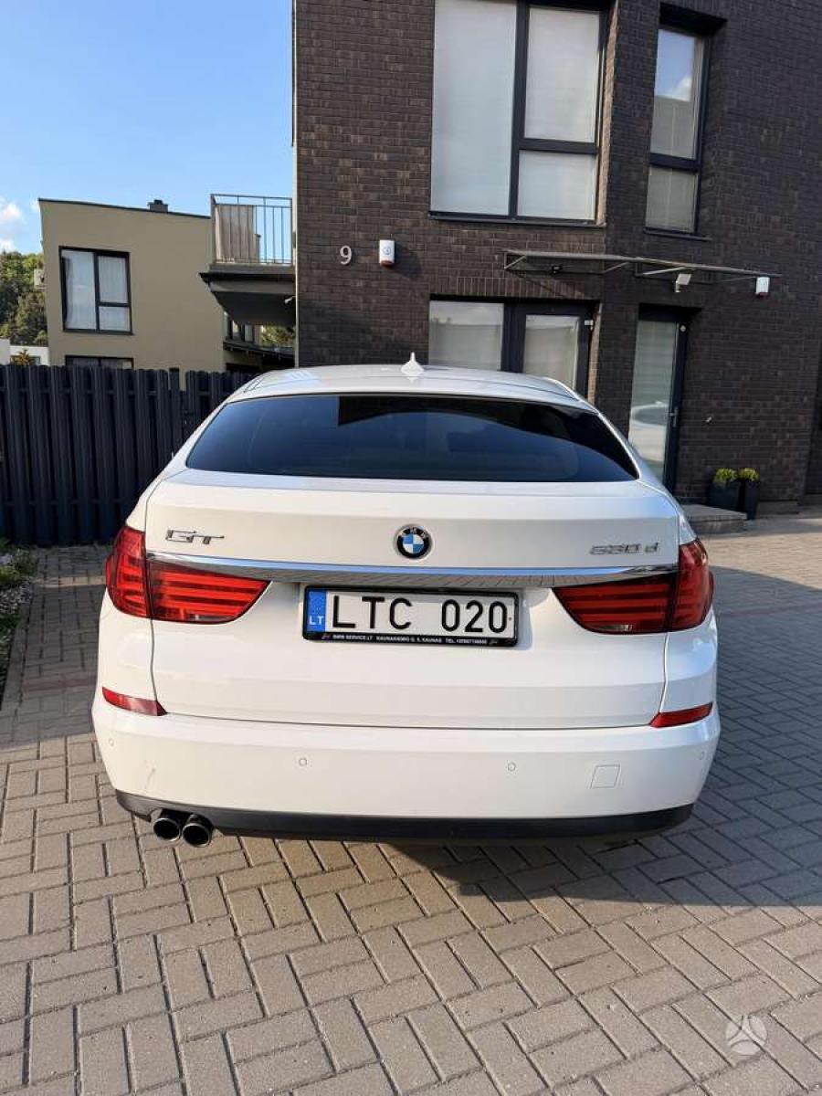 White BMW 530 Gran Turismo 2009 in Kaunas, with an engine capacity of 0.00 L and mileage of 415 thousand km for 8100 €, photo 5 on AUTOMOTO.COM.LV