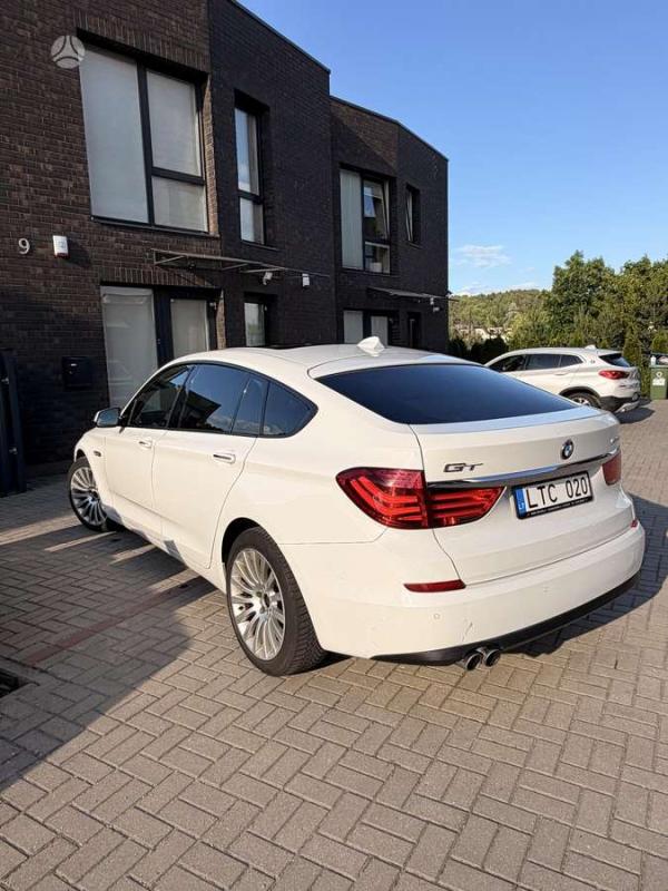 White BMW 530 Gran Turismo 2009 in Kaunas, with an engine capacity of 0.00 L and mileage of 415 thousand km for 8100 €, photo 5 on AUTOMOTO.COM.LV