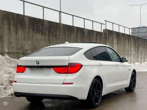 White BMW 530 Gran Turismo 2010 in Vilnius, with an engine capacity of 0.00 L and mileage of 358 thousand km for 7800 €, photo 2 on AUTOMOTO.COM.LV