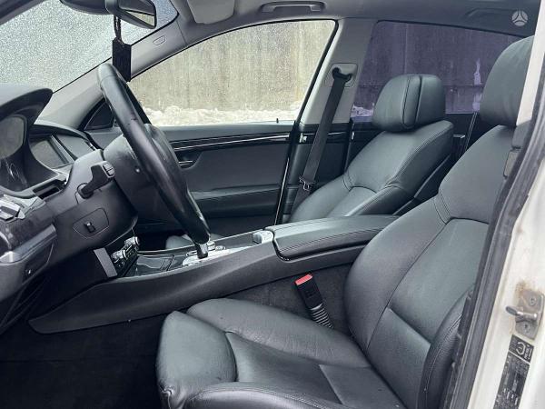 Balts BMW 530 Gran Turismo 2010 Viļņa, ar dzinēja tilpumu 0.00 L un nobraukumu 358 tūkst. km par 7800 €, foto 5 vietnē AUTOMOTO.COM.LV