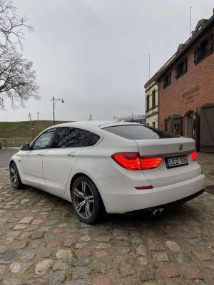 White BMW 530 Gran Turismo 2012 in Klaipeda, with an engine capacity of 3.00 L and mileage of 421 thousand km for 7200 €, photo 7 on AUTOMOTO.COM.LV