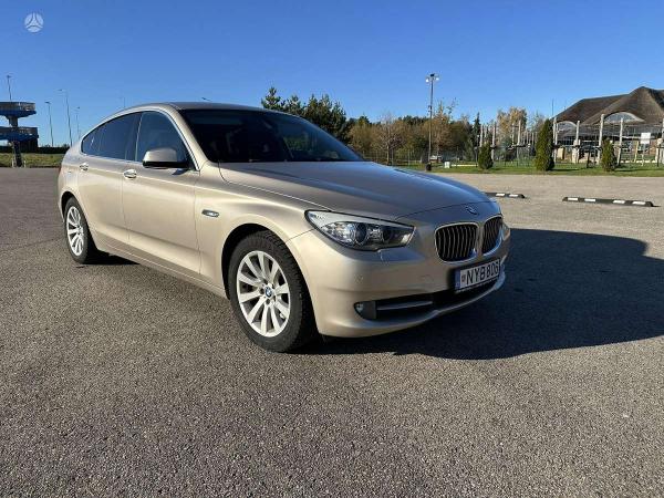 Yellow BMW 530 Gran Turismo 2011 in Vilnius, with an engine capacity of 3.00 L and mileage of 393 thousand km for 8300 €, photo 1 on AUTOMOTO.COM.LV