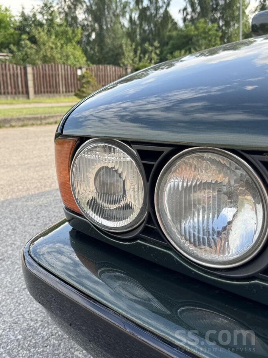 Zaļš BMW 530 1988 Daugavpils, ar dzinēja tilpumu 3.00 L un nobraukumu 310 tūkst. km par 7250 €, foto 19 vietnē AUTOMOTO.COM.LV
