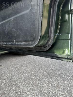 Zaļš BMW 530 1988 Daugavpils, ar dzinēja tilpumu 3.00 L un nobraukumu 310 tūkst. km par 7250 €, foto 23 vietnē AUTOMOTO.COM.LV