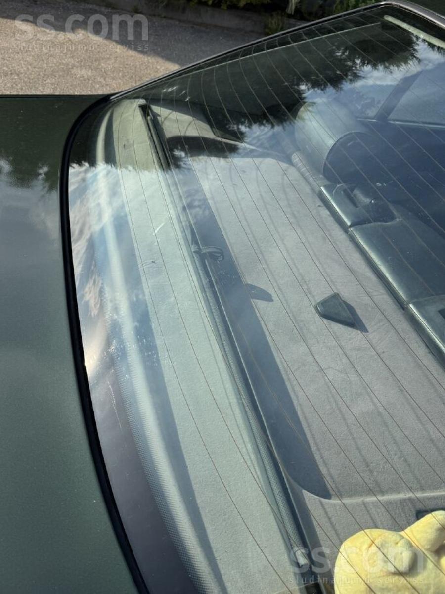 Zaļš BMW 530 1988 Daugavpils, ar dzinēja tilpumu 3.00 L un nobraukumu 310 tūkst. km par 7250 €, foto 27 vietnē AUTOMOTO.COM.LV