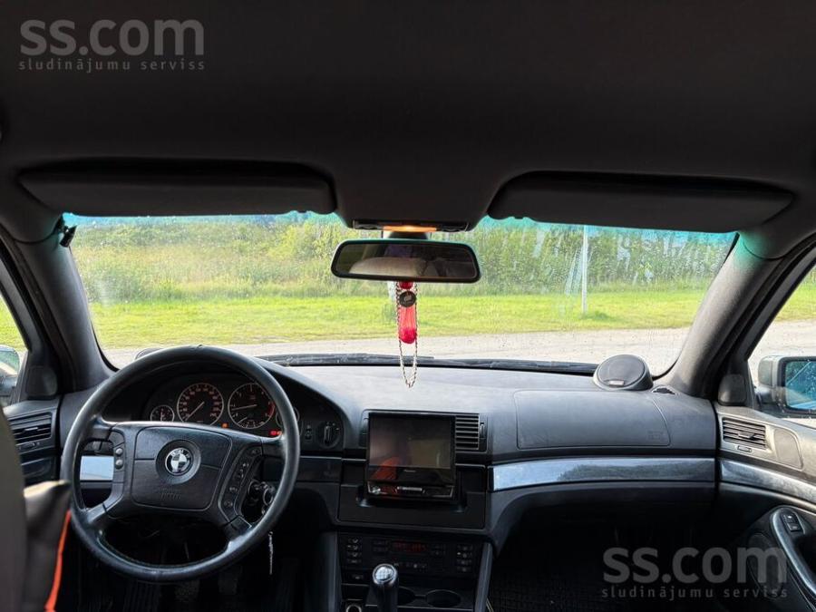 Green BMW 530 2000 in Ogre, with an engine capacity of 3.00 L and mileage of 349 thousand km for 900 €, photo 12 on AUTOMOTO.COM.LV