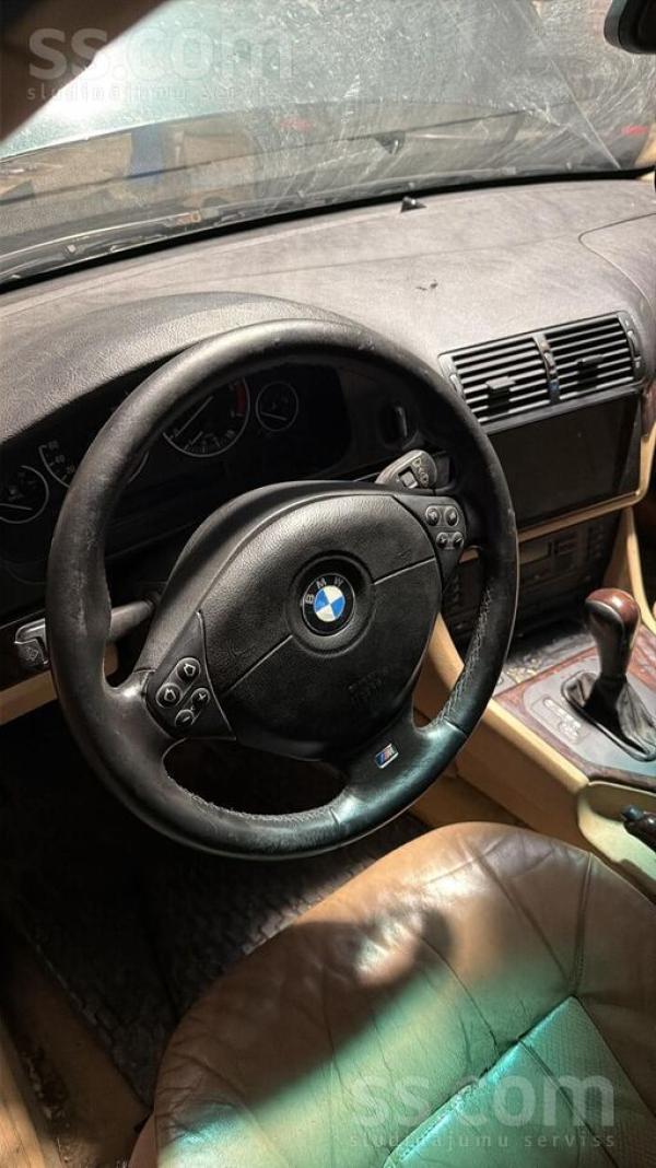 Zaļš BMW 530 2001 Rīga, ar dzinēja tilpumu 3.00 L un nobraukumu 365 tūkst. km par 2450 €, foto 5 vietnē AUTOMOTO.COM.LV