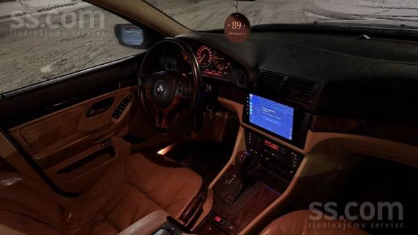 Zaļš BMW 530 2001 Rīga, ar dzinēja tilpumu 3.00 L un nobraukumu 365 tūkst. km par 2450 €, foto 7 vietnē AUTOMOTO.COM.LV
