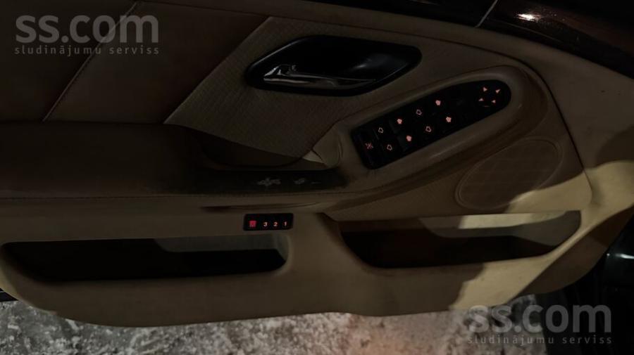 Zaļš BMW 530 2001 Rīga, ar dzinēja tilpumu 3.00 L un nobraukumu 365 tūkst. km par 2450 €, foto 10 vietnē AUTOMOTO.COM.LV