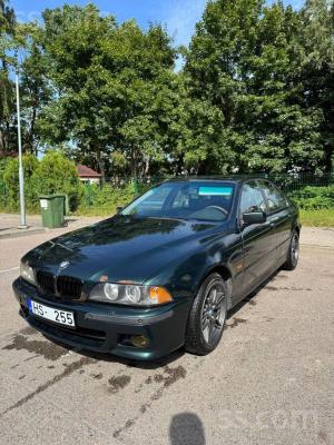 Зеленый БМВ 530 2001 в Рига, объемом двигателя 3.00 л и пробегом 450 тыс. км за 2800 €, фото  на AUTOMOTO.COM.LV