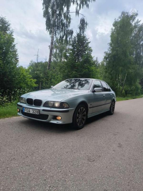 Zaļš BMW 530 2002 Joniškis, ar dzinēja tilpumu 3.00 L un nobraukumu 450 tūkst. km par 1450 €, foto 4 vietnē AUTOMOTO.COM.LV
