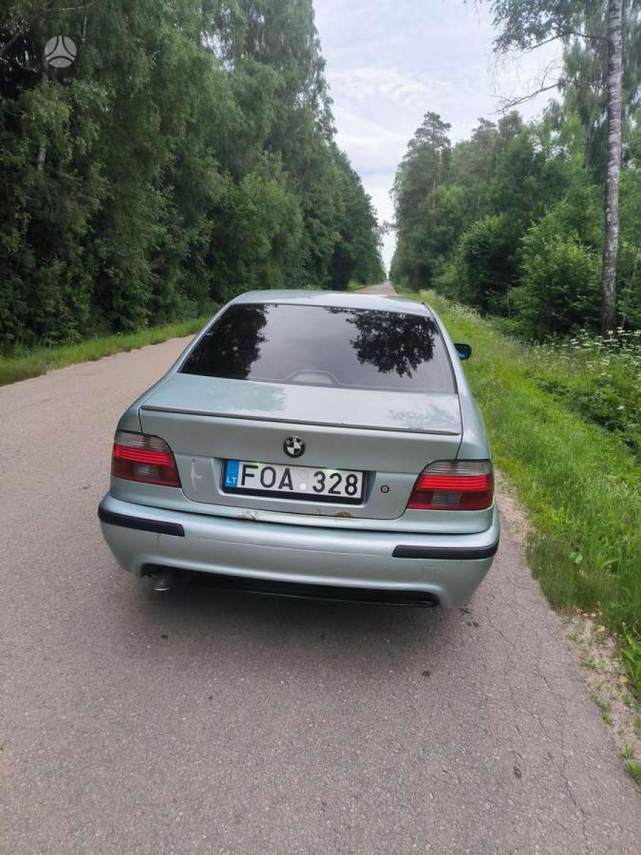 Zaļš BMW 530 2002 Joniškis, ar dzinēja tilpumu 3.00 L un nobraukumu 450 tūkst. km par 1450 €, foto 7 vietnē AUTOMOTO.COM.LV