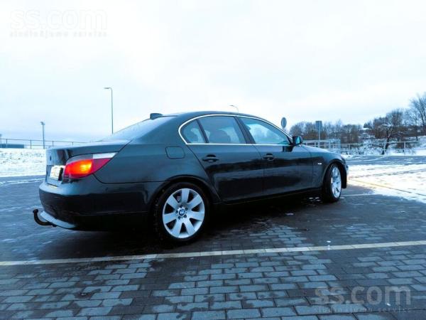 Zaļš BMW 530 2004 Rēzekne, ar dzinēja tilpumu 3.00 L un nobraukumu 362 tūkst. km par 4200 €, foto 2 vietnē AUTOMOTO.COM.LV