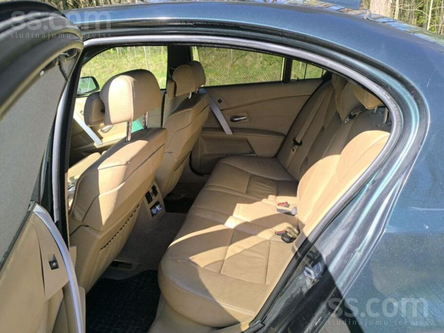 Green BMW 530 2004 in Rezekne, with an engine capacity of 3.00 L and mileage of 363 thousand km for 3600 €, photo 8 on AUTOMOTO.COM.LV