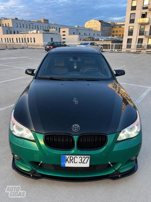Zaļš BMW 530 2004 Viļņa, ar dzinēja tilpumu 3.00 L un nobraukumu 700 tūkst. km par 4650 €, foto 3 vietnē AUTOMOTO.COM.LV