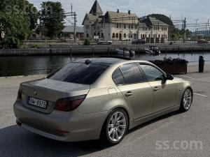 Зеленый БМВ 530 2005 в Алуксне, объемом двигателя 3.00 л и пробегом 305 тыс. км за 3990 €, фото 5 на AUTOMOTO.COM.LV