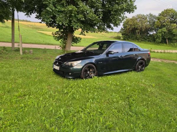 Green BMW 530 2005 in Druskininkai, with an engine capacity of 2.99 L and mileage of 300 thousand km for 5300 €, photo 8 on AUTOMOTO.COM.LV
