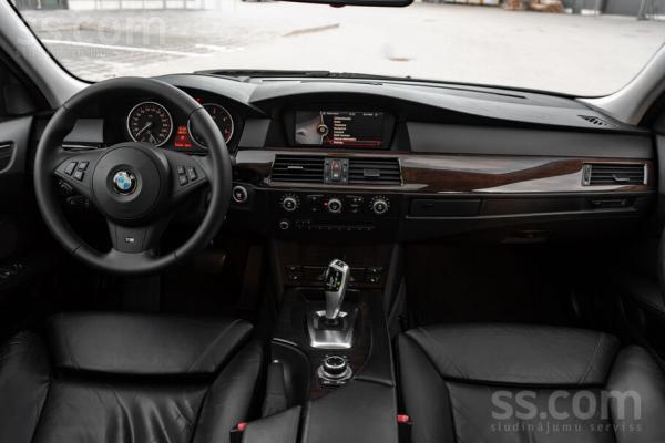 Зеленый БМВ 530 2009 в Рига, объемом двигателя 3.00 л и пробегом 439 тыс. км за 10000 €, фото 6 на AUTOMOTO.COM.LV