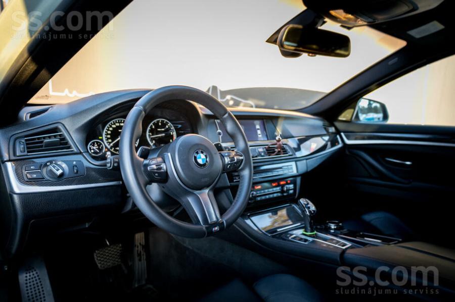 Green BMW 530 2012 in Riga, with an engine capacity of 3.00 L and mileage of 310 thousand km for 15990 €, photo 8 on AUTOMOTO.COM.LV