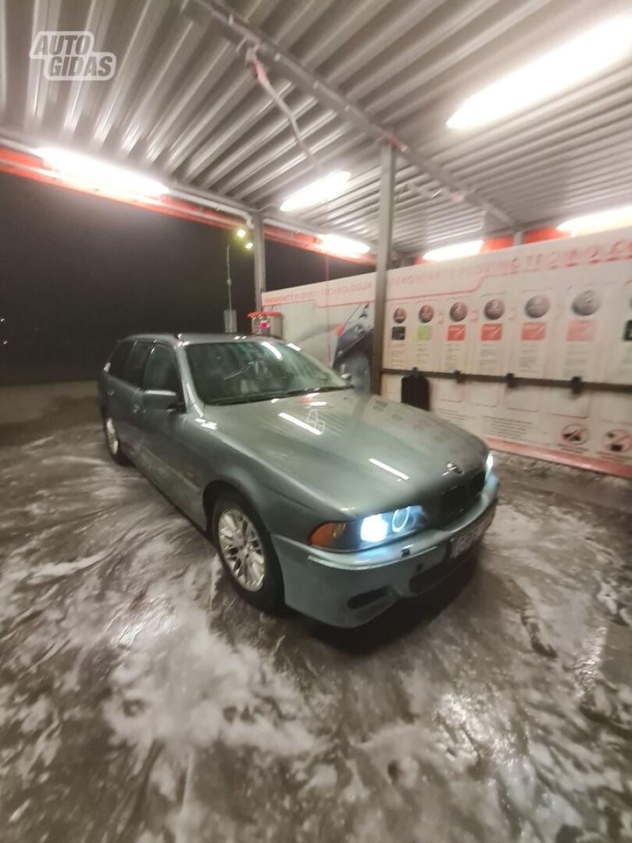 Zaļš BMW 530 2001 Kauņa, ar dzinēja tilpumu 2.90 L un nobraukumu 476 tūkst. km par 1650 €, foto 4 vietnē AUTOMOTO.COM.LV