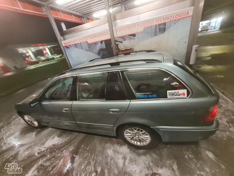 Zaļš BMW 530 2001 Kauņa, ar dzinēja tilpumu 2.90 L un nobraukumu 476 tūkst. km par 1650 €, foto 10 vietnē AUTOMOTO.COM.LV