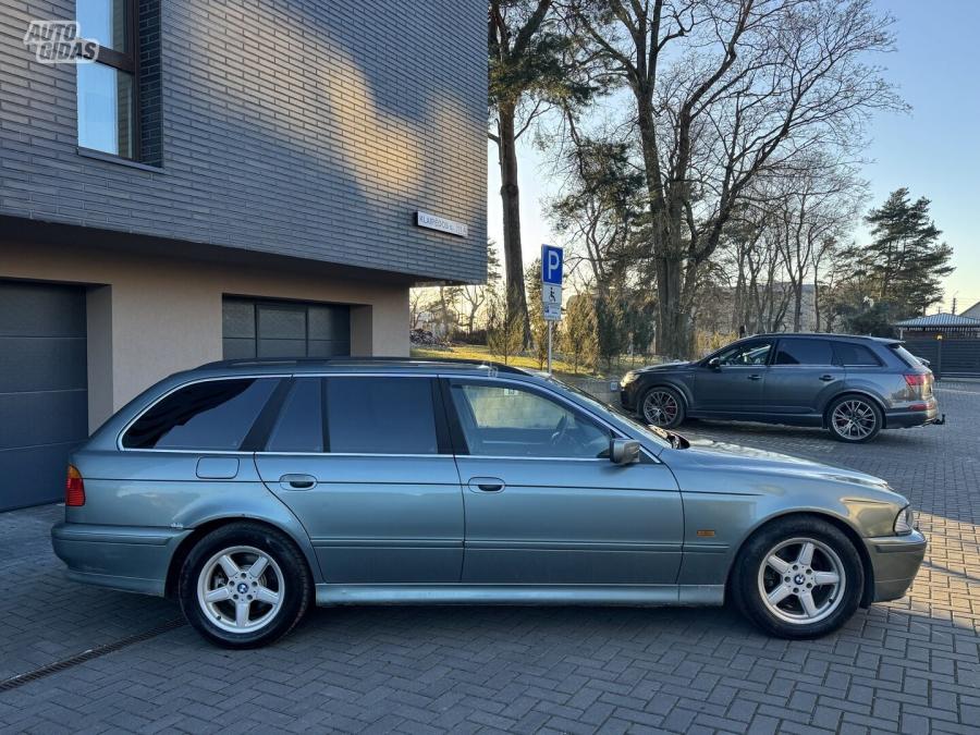 Zaļš BMW 530 2001 Panevēža, ar dzinēja tilpumu 3.00 L un nobraukumu 335 tūkst. km par 1450 €, foto 6 vietnē AUTOMOTO.COM.LV