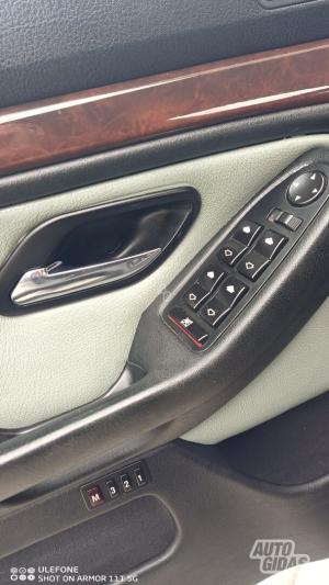 Zaļš BMW 530 2002 Šauļi, ar dzinēja tilpumu 3.00 L un nobraukumu 466 tūkst. km par 1850 €, foto 9 vietnē AUTOMOTO.COM.LV