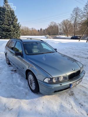 Green BMW 530 2004 in Panevezys, with an engine capacity of 2.90 L and mileage of 601 thousand km for 1600 €, photo  on AUTOMOTO.COM.LV