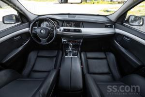 Grey BMW 530 2010 in Tukums, with an engine capacity of 3.00 L and mileage of 0 thousand km for 8880 €, photo 10 on AUTOMOTO.COM.LV