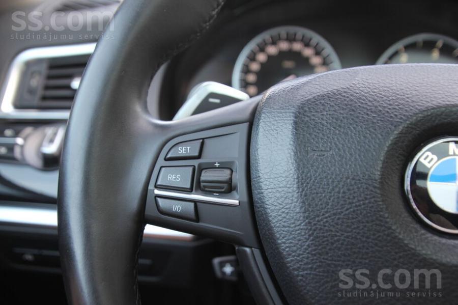 Pelēks BMW 530 2009 Tukums, ar dzinēja tilpumu 3.00 L un nobraukumu 367 tūkst. km par 7990 €, foto 26 vietnē AUTOMOTO.COM.LV