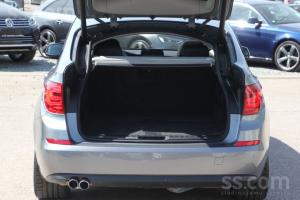 Pelēks BMW 530 2009 Tukums, ar dzinēja tilpumu 3.00 L un nobraukumu 367 tūkst. km par 7990 €, foto 28 vietnē AUTOMOTO.COM.LV