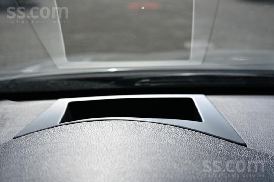 Pelēks BMW 530 2009 Rīga, ar dzinēja tilpumu 3.00 L un nobraukumu 411 tūkst. km par 6995 €, foto 12 vietnē AUTOMOTO.COM.LV