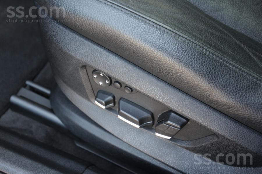 Pelēks BMW 530 2009 Rīga, ar dzinēja tilpumu 3.00 L un nobraukumu 370 tūkst. km par 9400 €, foto 11 vietnē AUTOMOTO.COM.LV