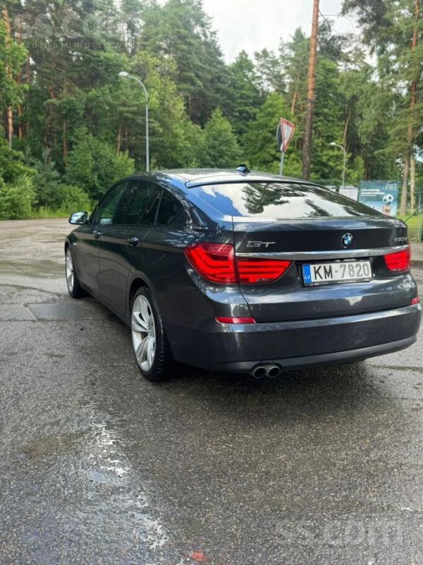 БМВ 530 2009 в Юрмала на AUTOMOTO.COM.LV Серый БМВ 530 2009 в Юрмала, объемом двигателя 3.00 л и пробегом 344 тыс. км за 9000 €, фото 3 на AUTOMOTO.COM.LV