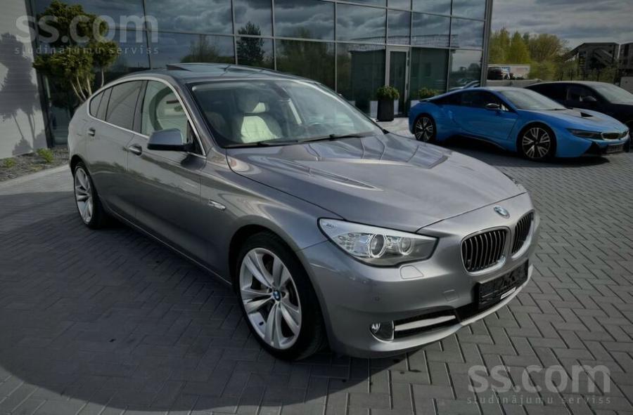Pelēks BMW 530 2010 Viļņa, ar dzinēja tilpumu 3.00 L un nobraukumu 253 tūkst. km par 10499 €, foto 1 vietnē AUTOMOTO.COM.LV