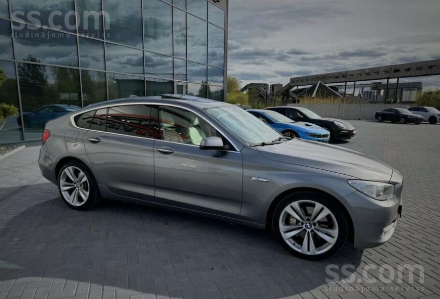 Pelēks BMW 530 2010 Viļņa, ar dzinēja tilpumu 3.00 L un nobraukumu 253 tūkst. km par 10499 €, foto 2 vietnē AUTOMOTO.COM.LV