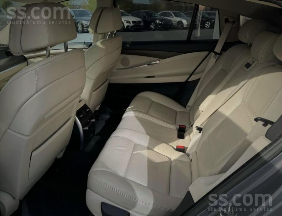 Pelēks BMW 530 2010 Viļņa, ar dzinēja tilpumu 3.00 L un nobraukumu 253 tūkst. km par 10499 €, foto 15 vietnē AUTOMOTO.COM.LV