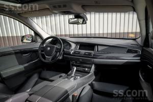 Grey BMW 530 2010 in Talsi, with an engine capacity of 3.00 L and mileage of 269 thousand km for 9950 €, photo 10 on AUTOMOTO.COM.LV