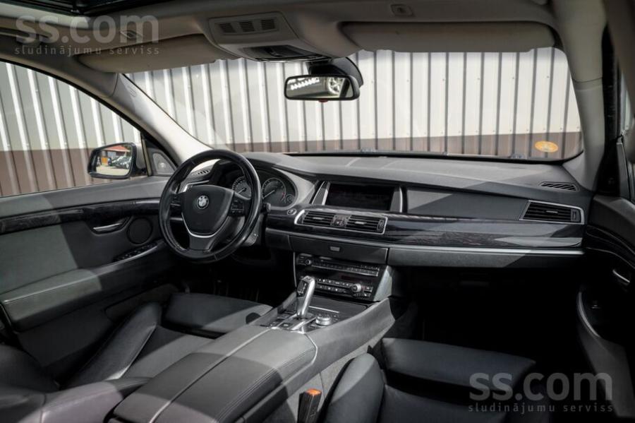 Grey BMW 530 2010 in Talsi, with an engine capacity of 3.00 L and mileage of 269 thousand km for 9950 €, photo 10 on AUTOMOTO.COM.LV