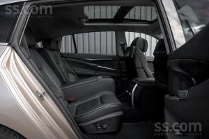 Grey BMW 530 2010 in Talsi, with an engine capacity of 3.00 L and mileage of 269 thousand km for 9950 €, photo 13 on AUTOMOTO.COM.LV