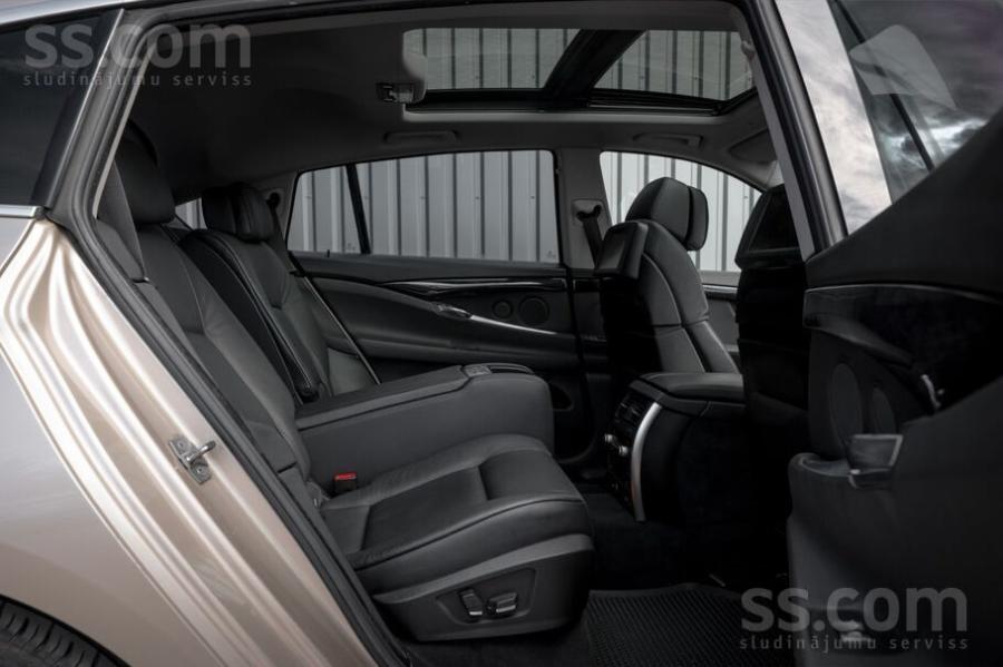 Grey BMW 530 2010 in Talsi, with an engine capacity of 3.00 L and mileage of 269 thousand km for 9950 €, photo 13 on AUTOMOTO.COM.LV