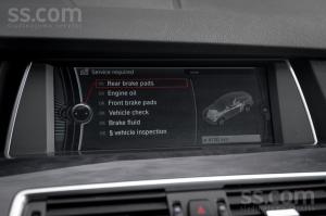 Grey BMW 530 2010 in Talsi, with an engine capacity of 3.00 L and mileage of 269 thousand km for 9950 €, photo 22 on AUTOMOTO.COM.LV