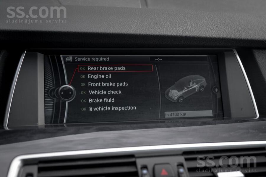 Grey BMW 530 2010 in Talsi, with an engine capacity of 3.00 L and mileage of 269 thousand km for 9950 €, photo 22 on AUTOMOTO.COM.LV