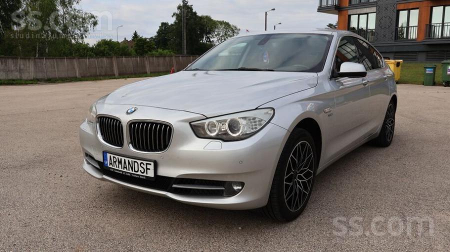 Grey BMW 530 2010 in Riga, with an engine capacity of 3.00 L and mileage of 0 thousand km for 8500 €, photo 4 on AUTOMOTO.COM.LV
