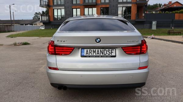 Pelēks BMW 530 2010 Rīga, ar dzinēja tilpumu 3.00 L un nobraukumu 0 tūkst. km par 8500 €, foto 6 vietnē AUTOMOTO.COM.LV