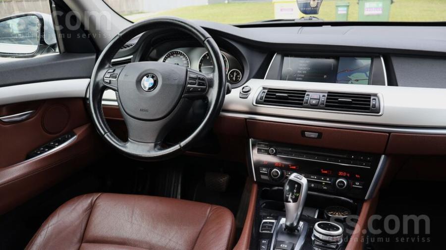Grey BMW 530 2010 in Riga, with an engine capacity of 3.00 L and mileage of 0 thousand km for 8500 €, photo 14 on AUTOMOTO.COM.LV